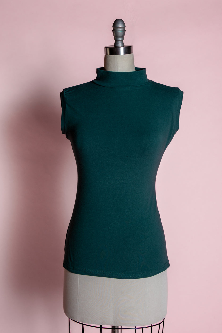 Tops – Heart of Haute
